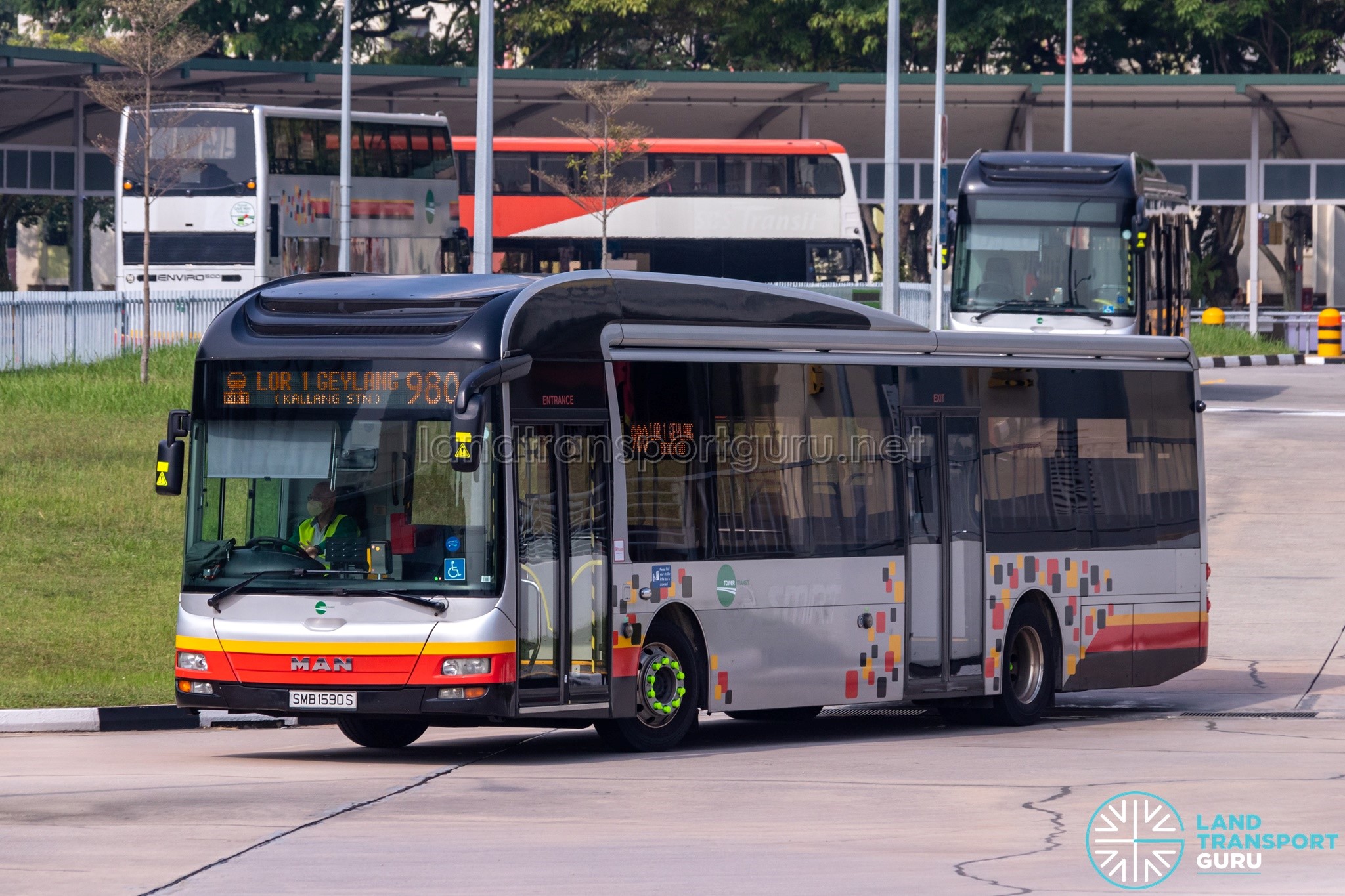 Bus 980 Tower Transit MAN A22 SMB1590S Land Transport Guru