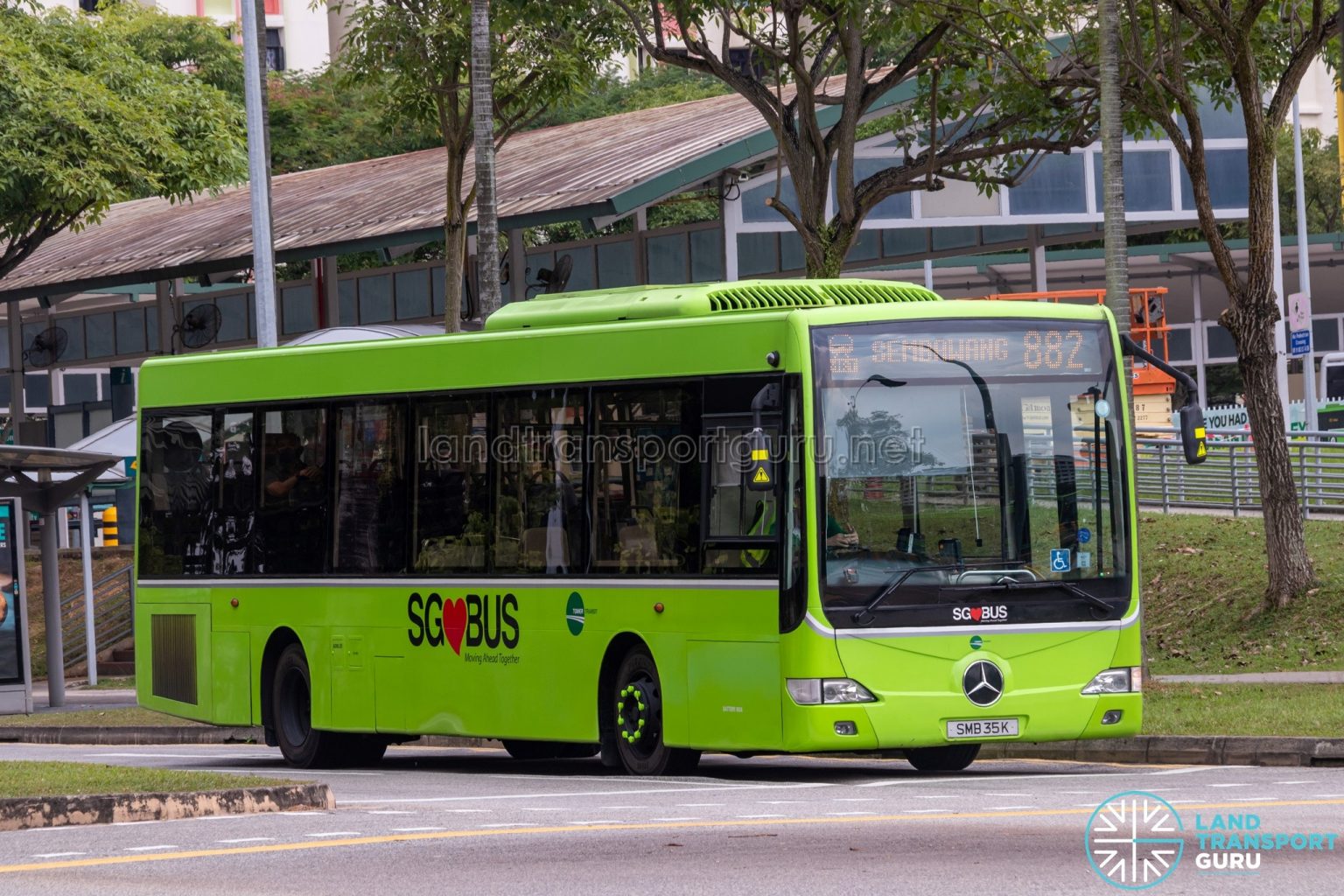 Bus 882 – Tower Transit Mercedes-Benz OC500LE (SMB35K) | Land Transport ...