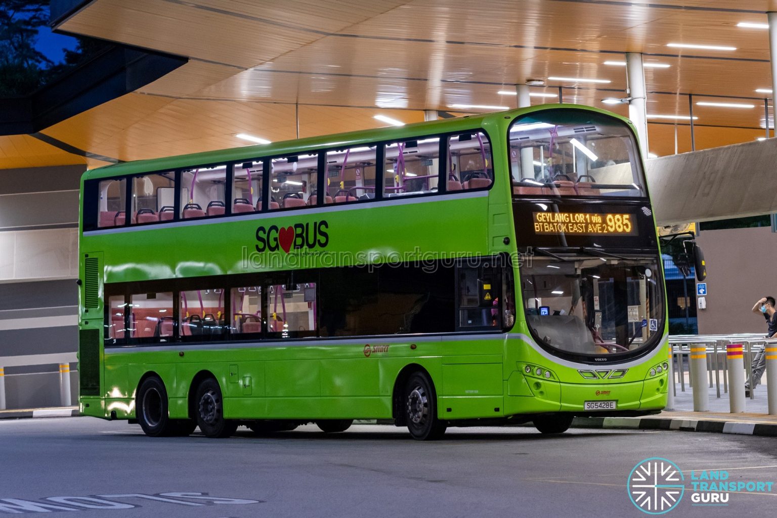 Bus 985 – SMRT Buses Volvo B9TL Wright (SG5428E) | Land Transport Guru