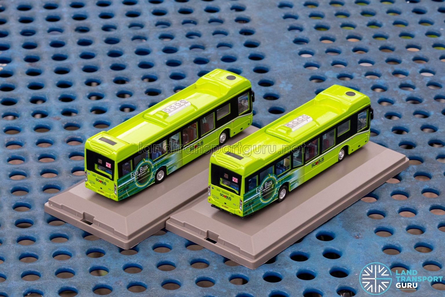 Knackstop (Volvo Hybrid) Bus Model – Rear | Land Transport Guru
