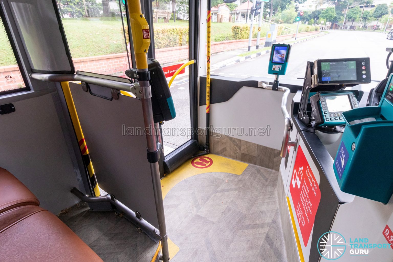 CRRC C12 – Entrance Door with No Standing Area | Land Transport Guru