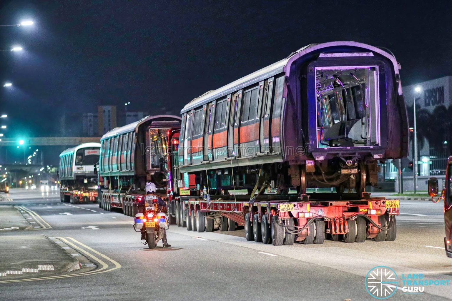 SMRT Kawasaki C151 train transported to scrapyard (Set 052) | Land ...
