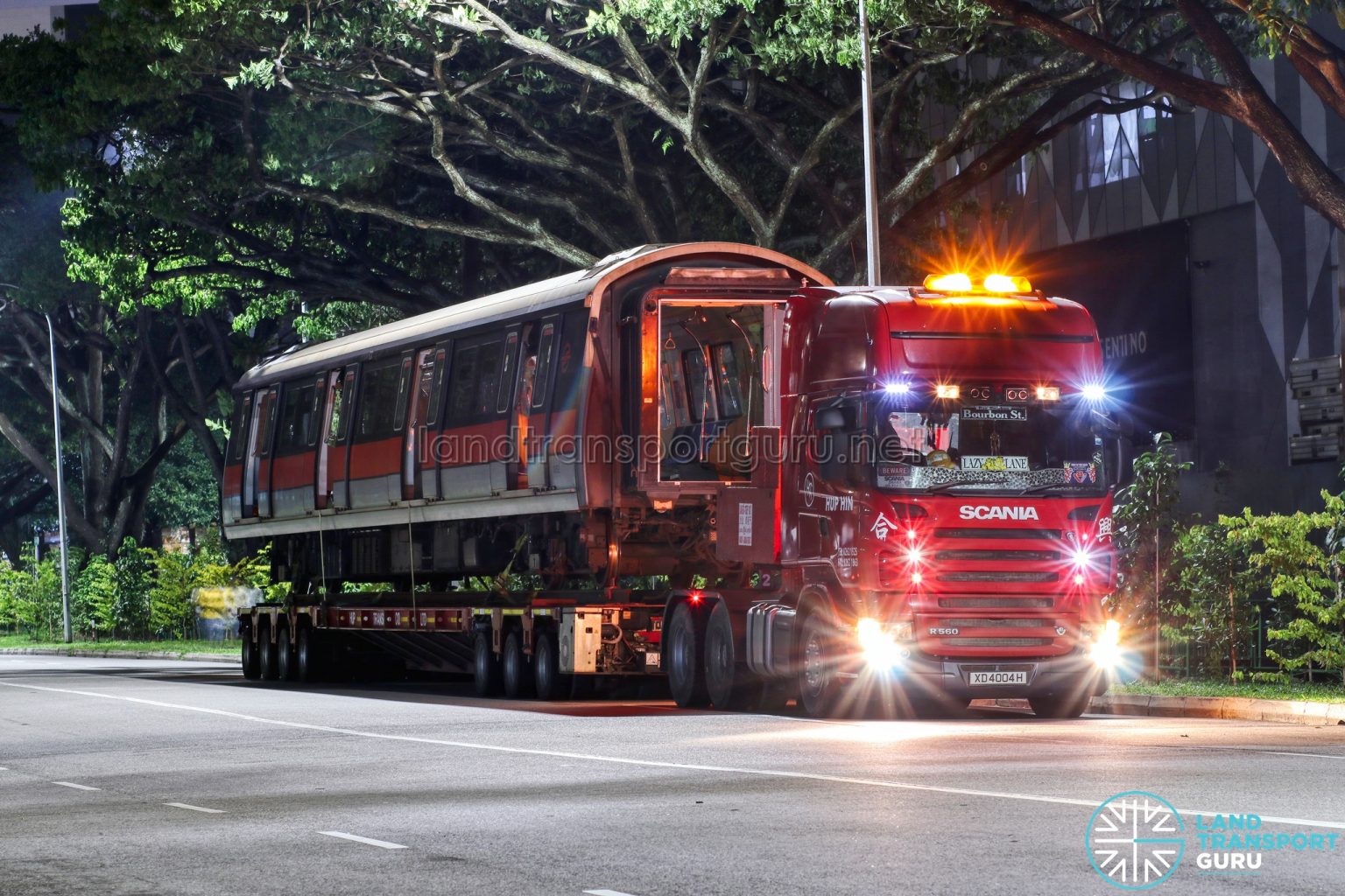 SMRT Kawasaki C151 train transported to scrapyard (Set 052) | Land ...
