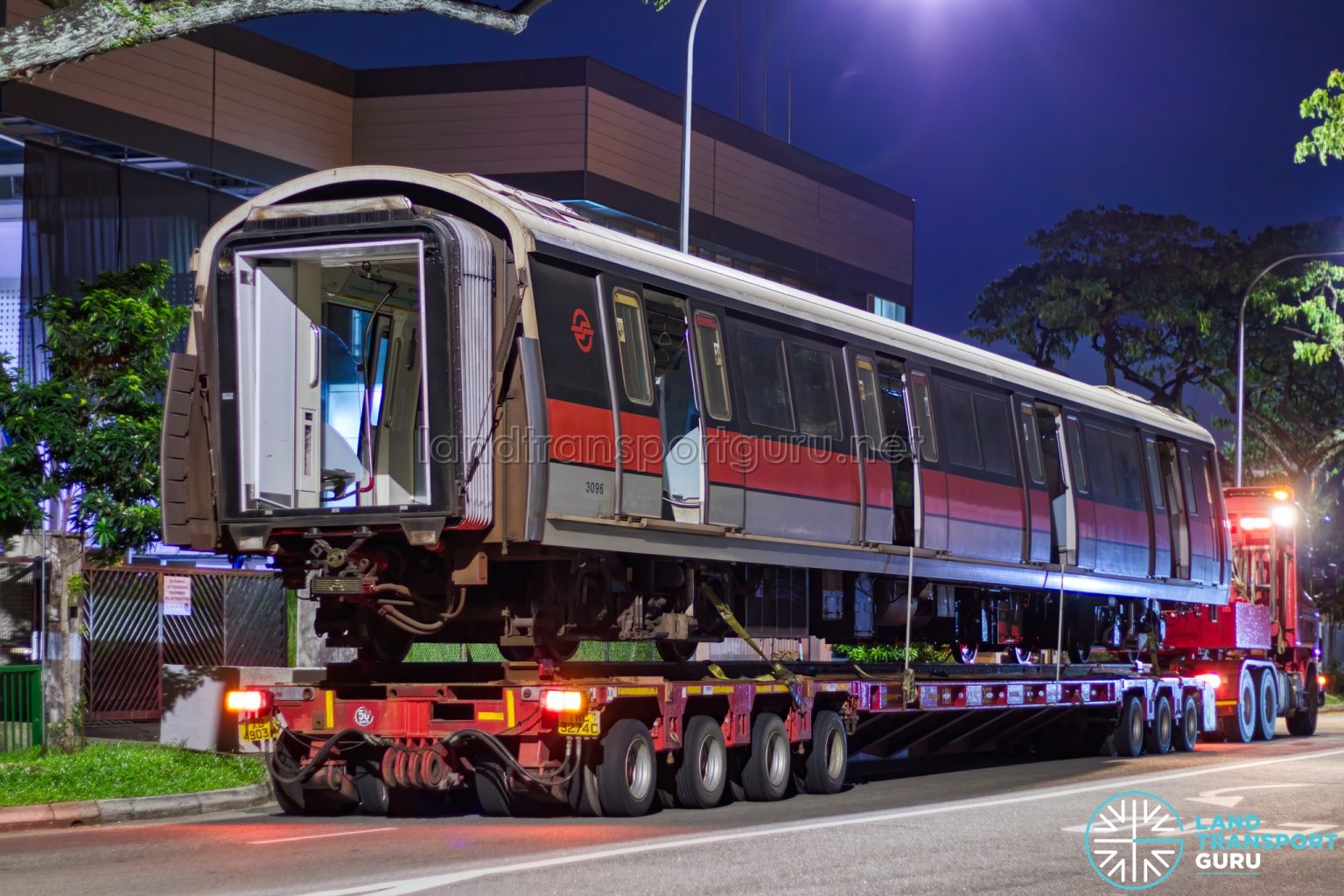 SMRT Kawasaki C151 train headed for scrap (Set 096) | Land Transport Guru