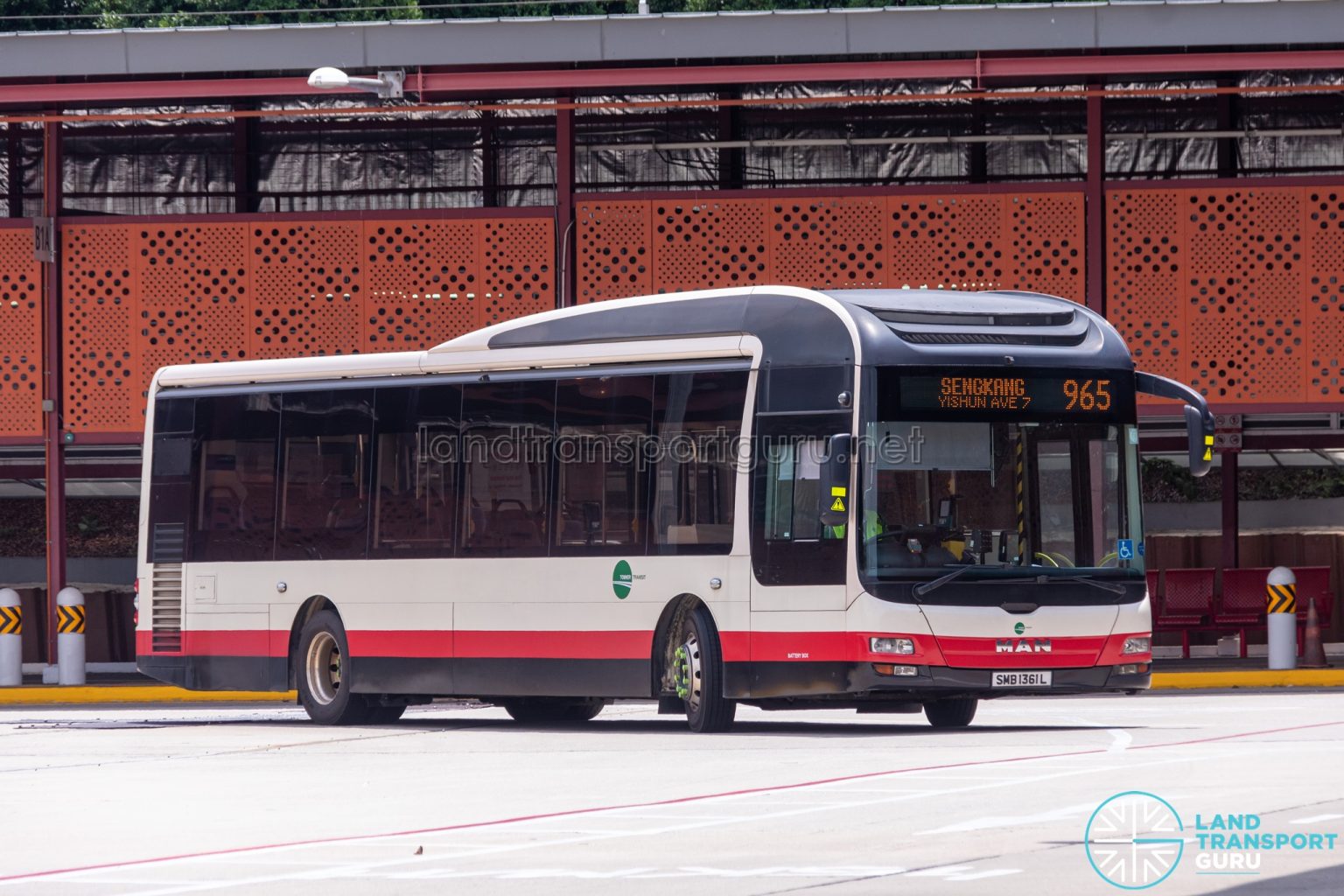 Bus 965 – Tower Transit MAN A22 (SMB1361L) | Land Transport Guru