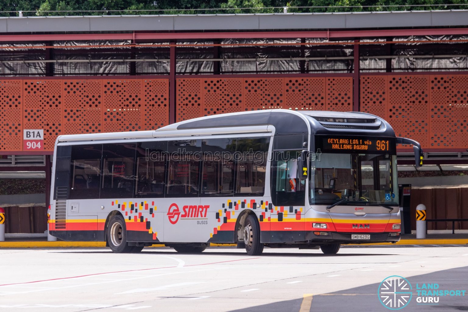 Bus Service Diversion for Light to Night 2024 (26 & 27 Jan) | Land ...