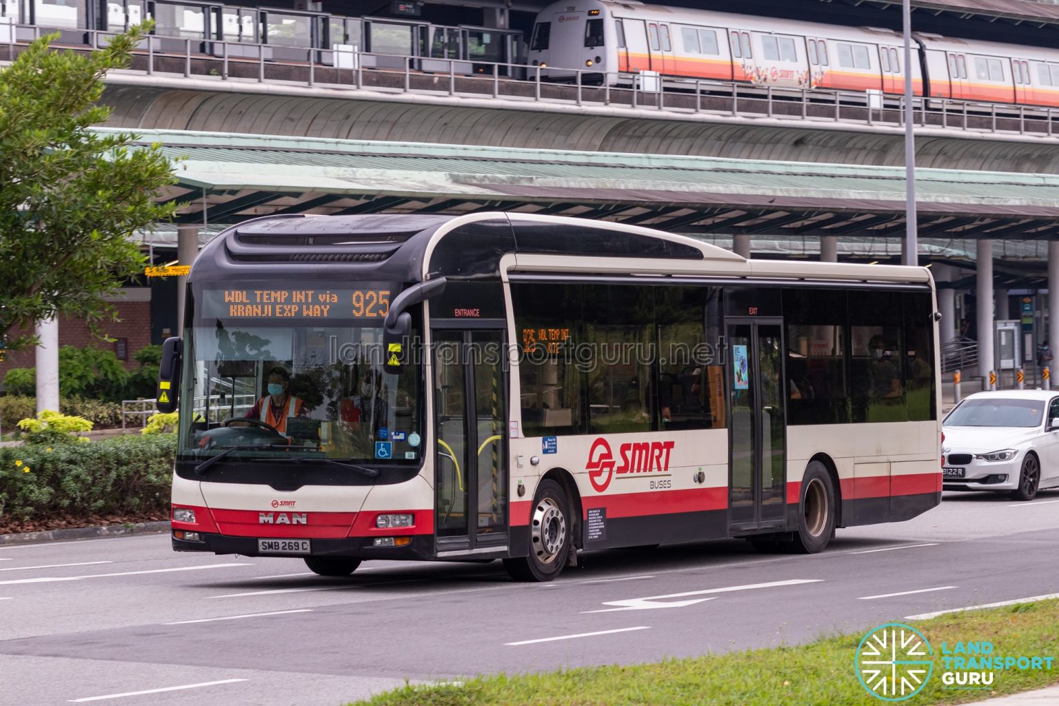 Bus 925 – SMRT Buses MAN A22 (SMB269C) | Land Transport Guru