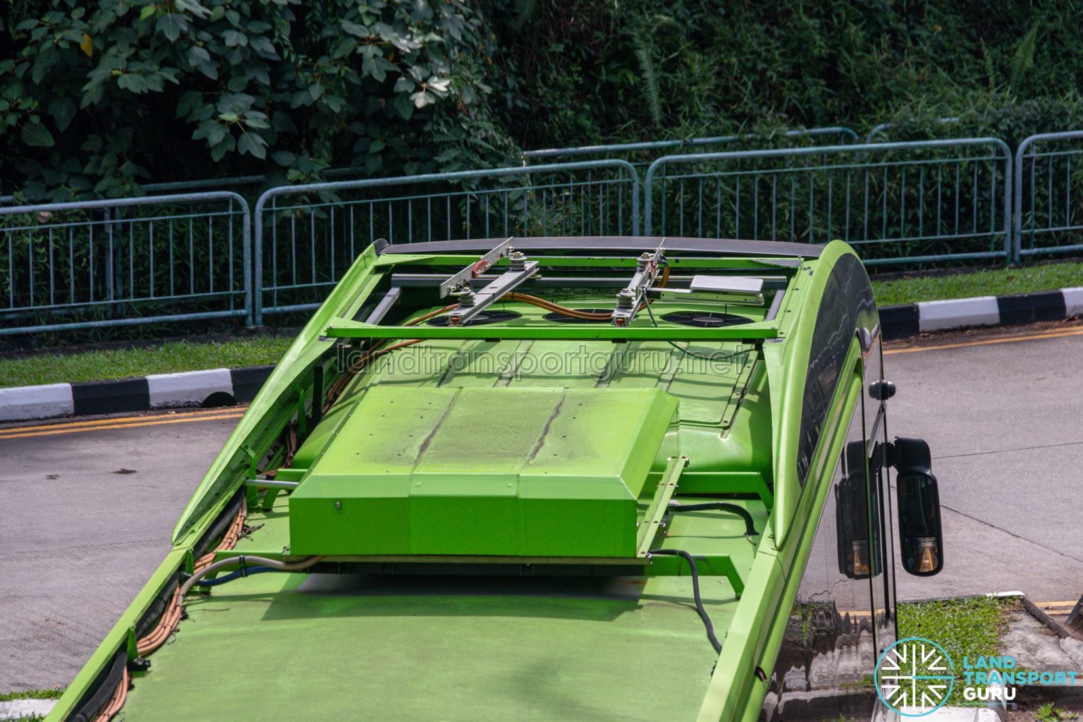 Rooftop Components – ST Engineering Retrofitted Electric Bus | Land ...