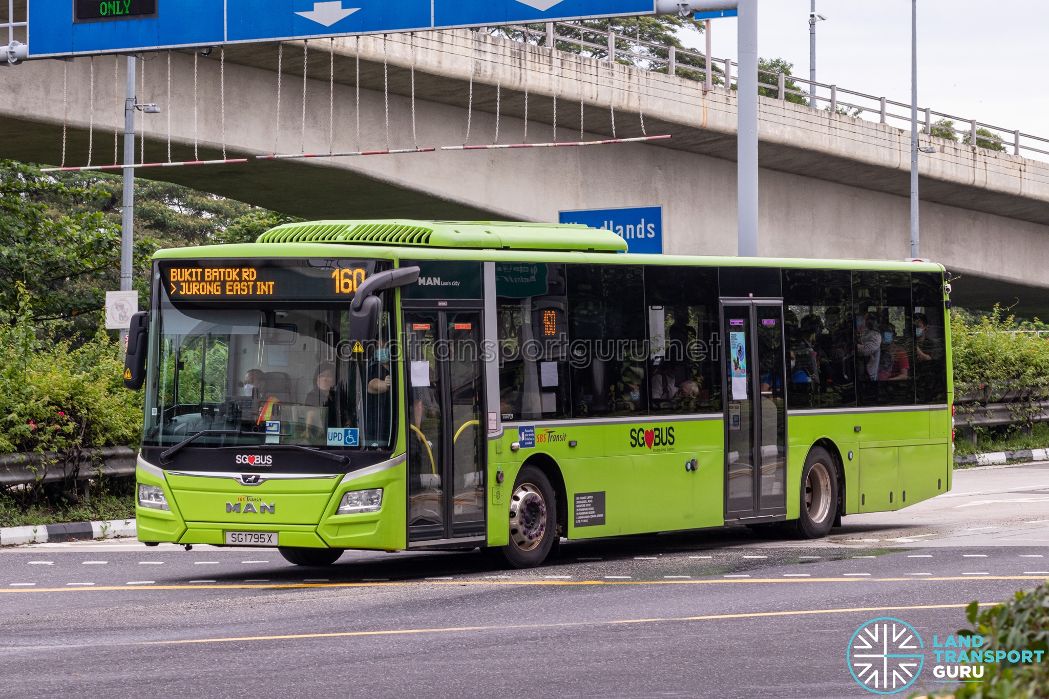 Bus 160 SBS Transit MAN A22 Euro 6 SG1795X Land Transport Guru Bus 160 SBS Transit MAN A22 Euro 6 SG1795X Land Transport Guru
