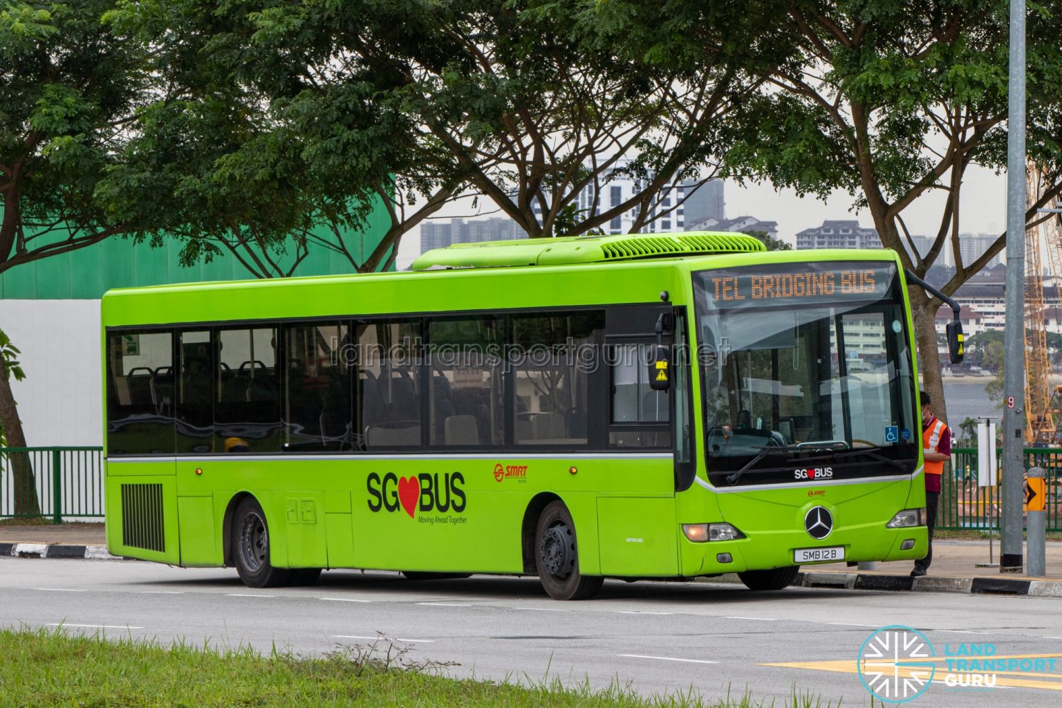 TEL Bridging Bus – SMRT Buses Mercedes-Benz OC500LE (SMB12B) | Land ...