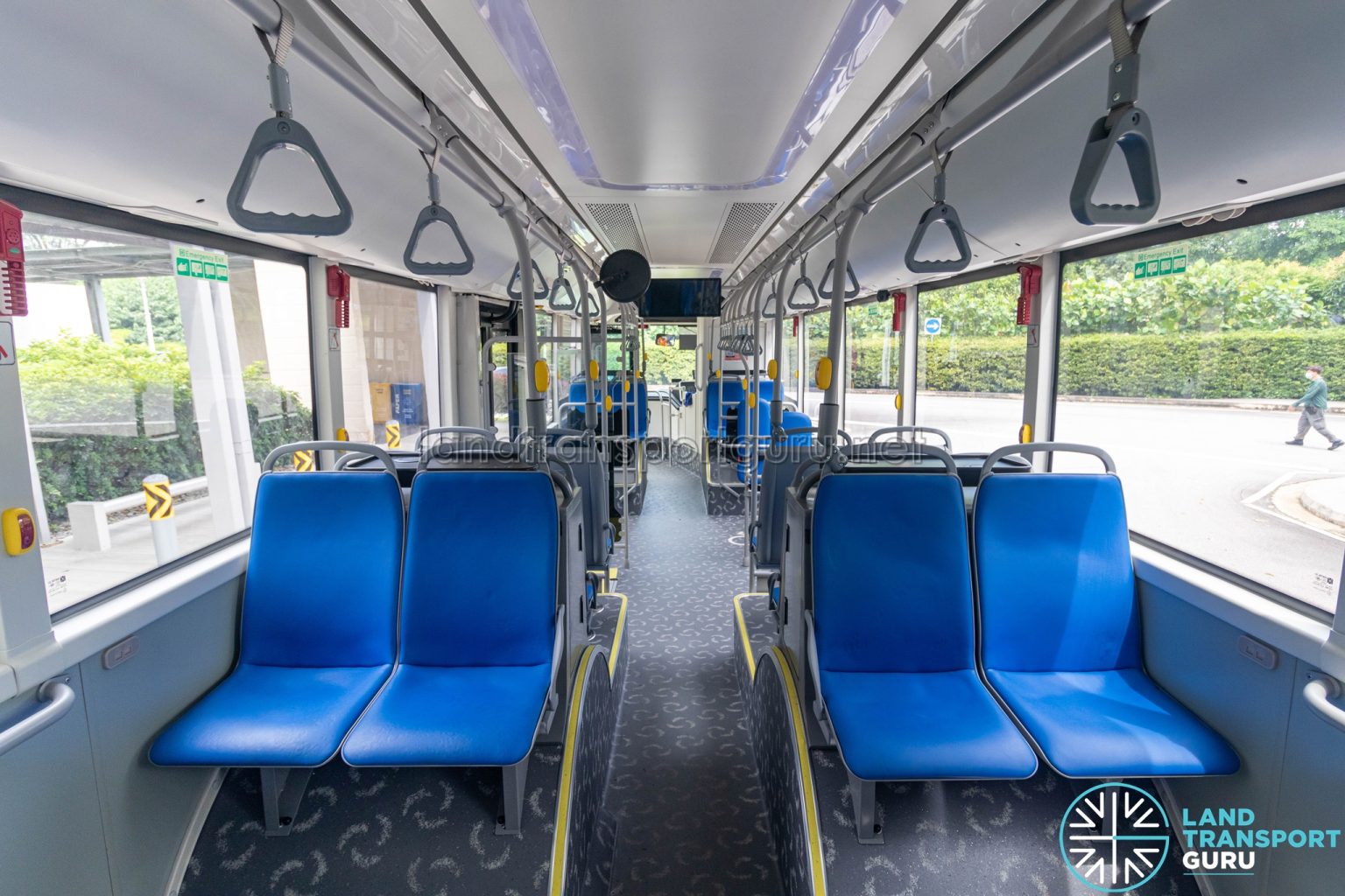 ComfortDelGro Bus – Zhongtong N12 – Interior (Rear to Front) | Land ...