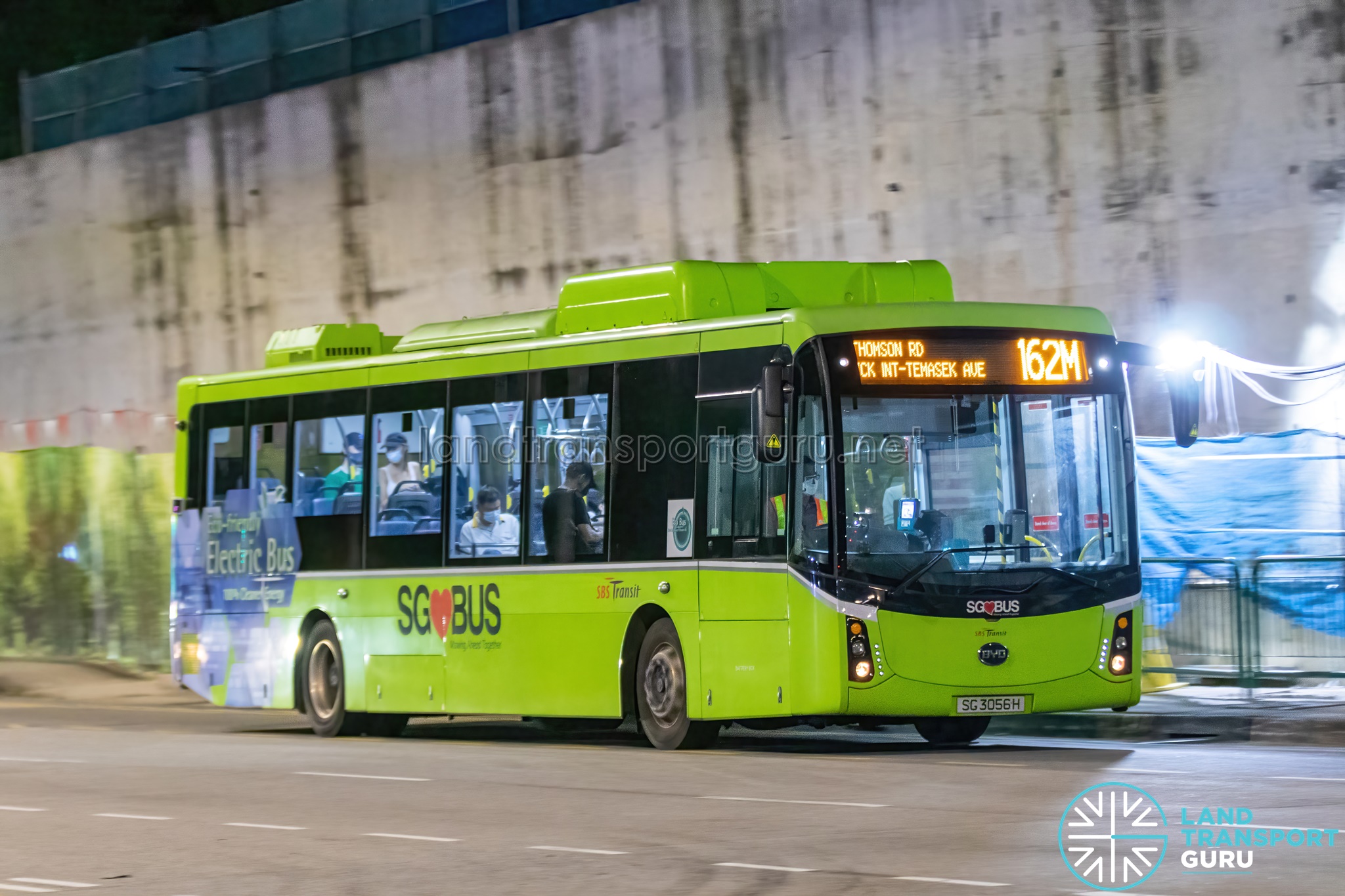 Bus 162M SBS Transit BYD K9 SG3056H Land Transport Guru
