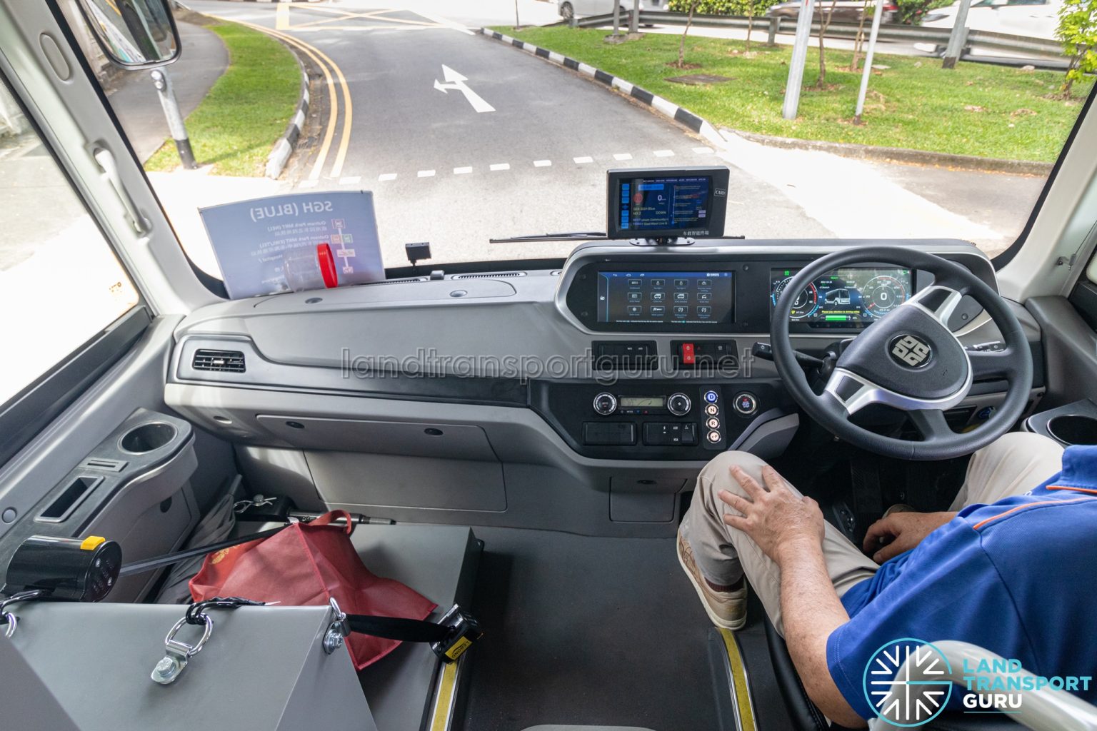 Zhongtong LCK6750EVG – Dashboard | Land Transport Guru