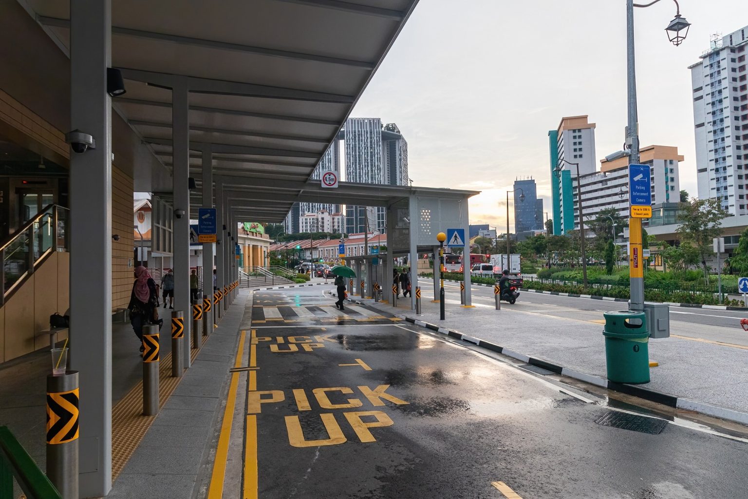 Maxwell MRT Station – Pick Up / Drop Off Point & Taxi Stand at Exit 2 ...