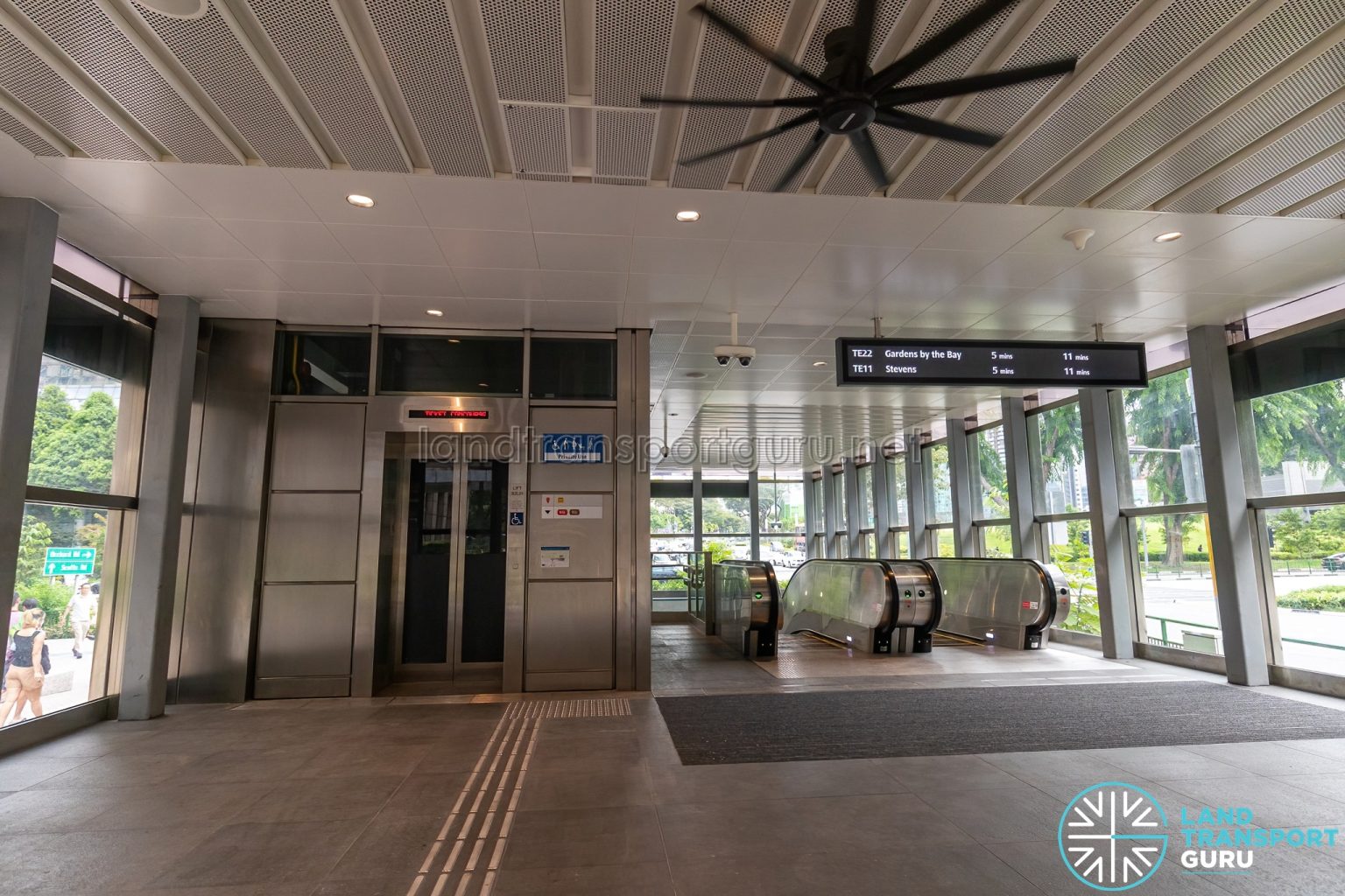 Orchard MRT Station – Exit 11 lifts and escalators to underpass | Land ...