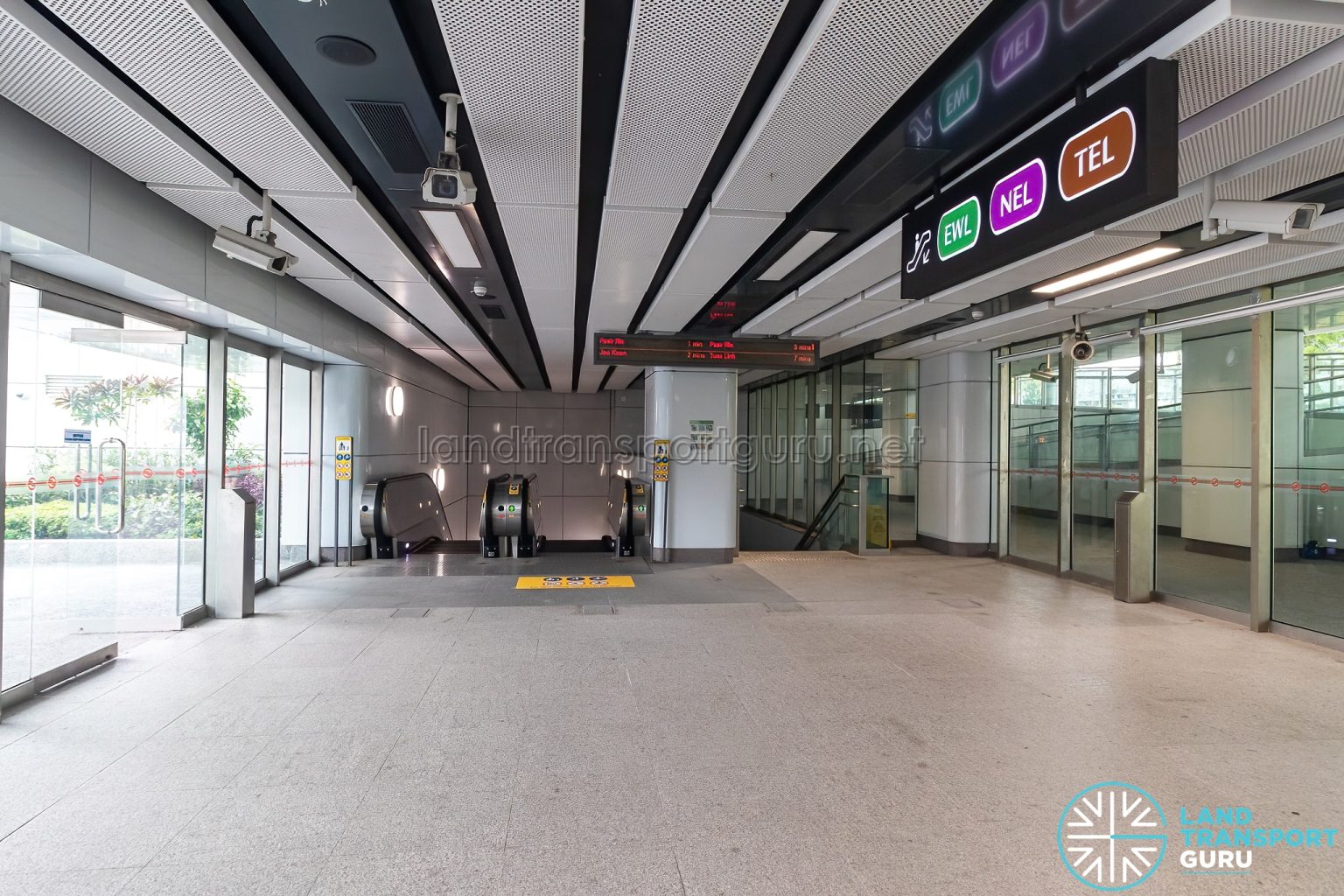 Outram Park MRT Station – Escalators & Stairs from Exit 2 to EWL ...