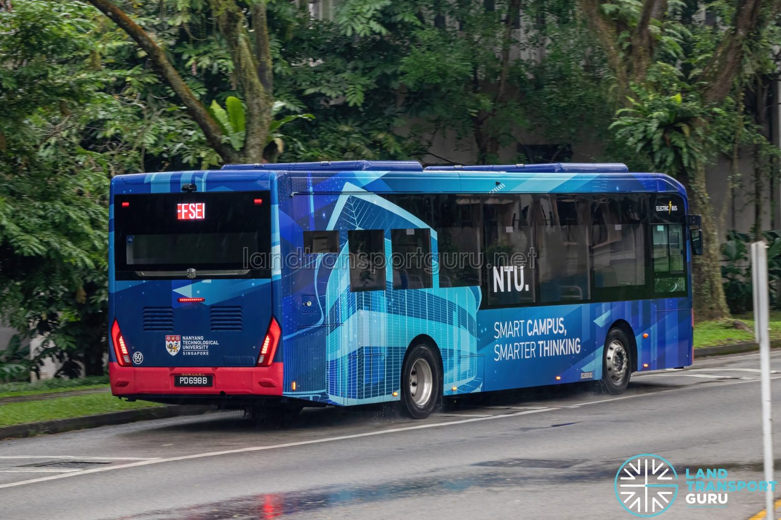 Off Service – ComfortDelGro Bus Zhongtong N12 (PD698B) | Land Transport ...