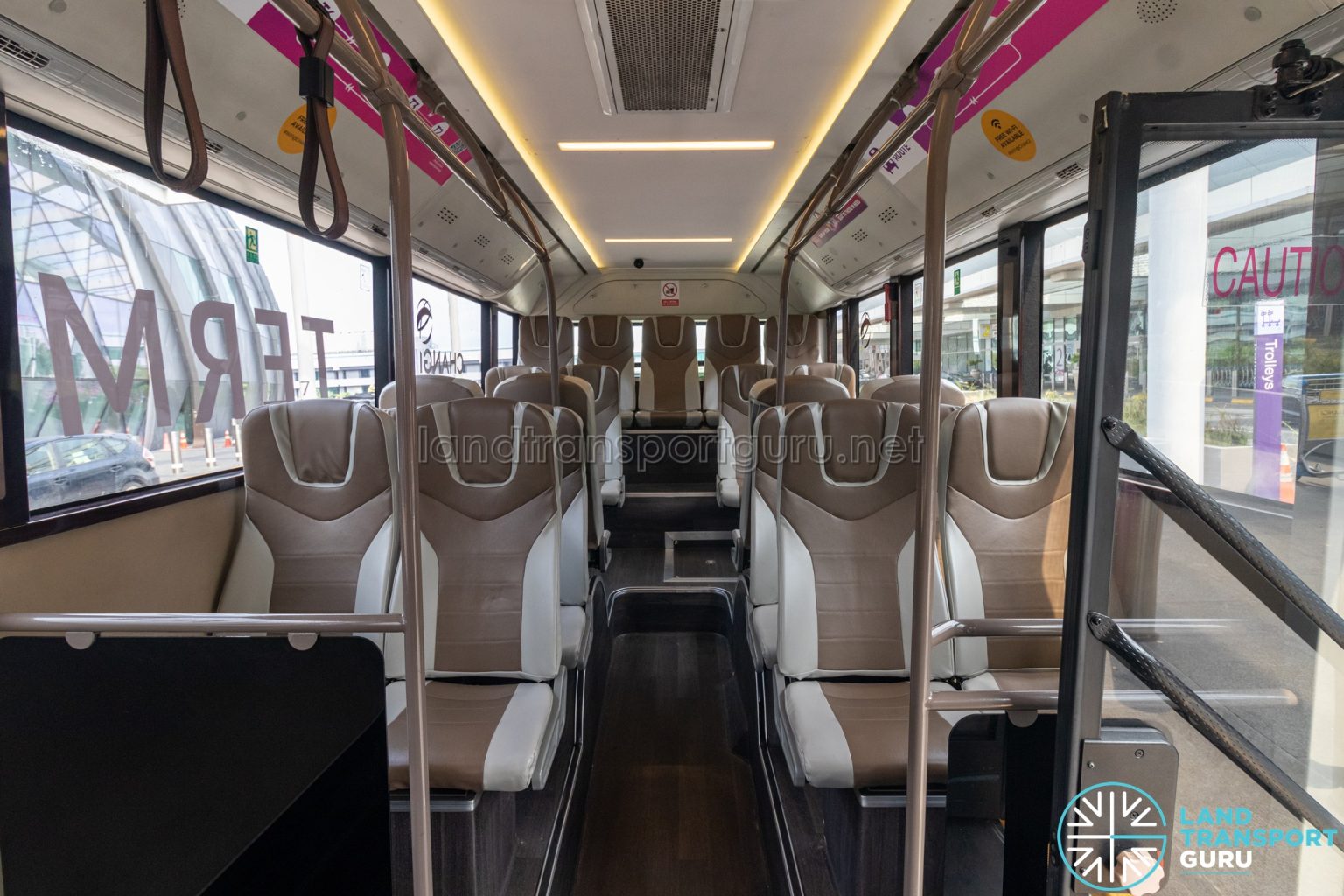 Yutong ZK6126HGA | Land Transport Guru