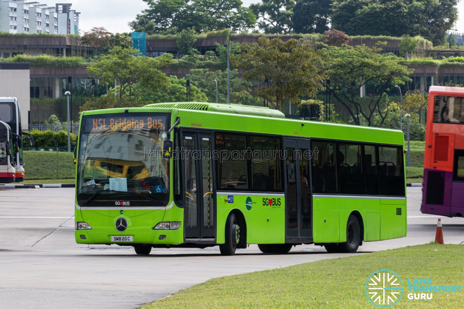 NSL Bridging Bus – Tower Transit Mercedes-Benz OC500LE (SMB20C) | Land ...