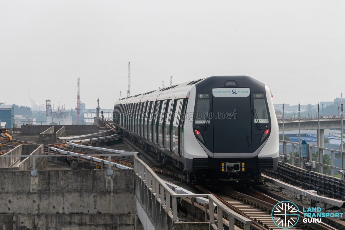 Alstom Movia R151 Train leaving Gul Circle station | Land Transport Guru