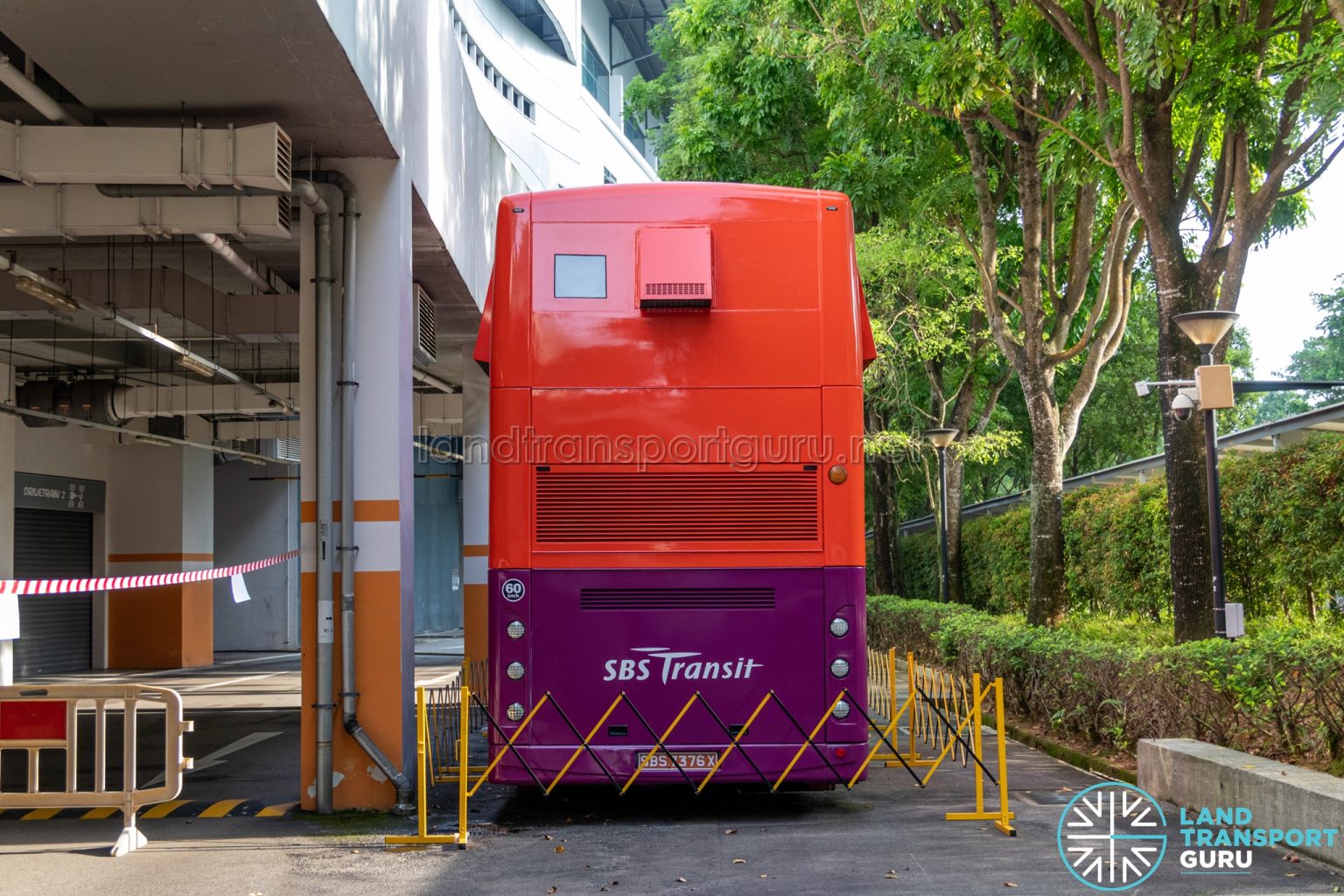 SBS7376X – Volvo B9TL (CDGE) preserved at ITE College West | Land ...