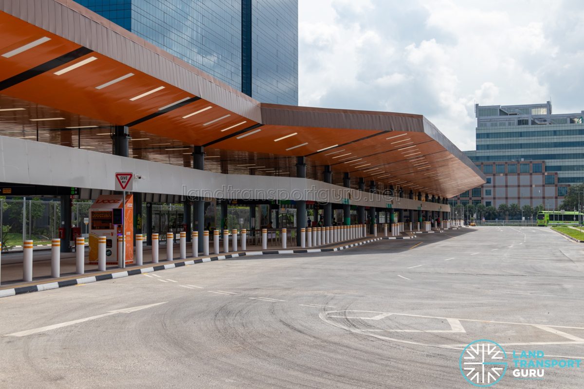 Jurong Town Hall Bus Interchange – Driveway from Berth B1 | Land ...