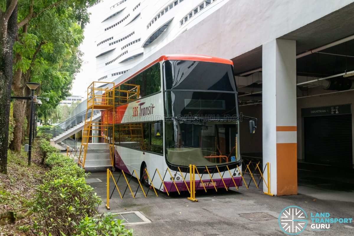 SBS7376X – Volvo B9TL (CDGE) preserved at ITE College West | Land ...