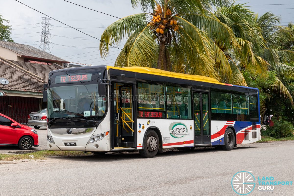 myBAS T32 – Causeway Link Yutong ZK6126HG (JVM7135) | Land Transport Guru