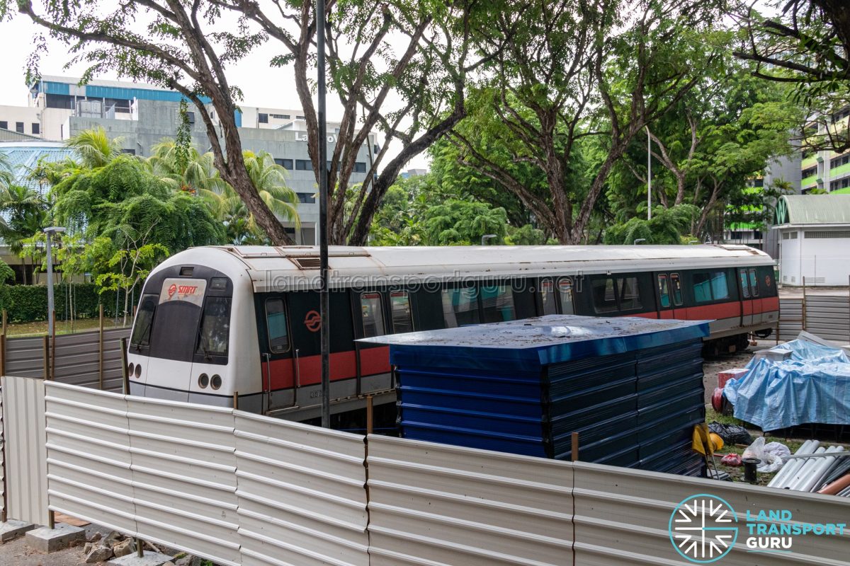 C751B MRT Train Carriage repurposed as Train Pod @ one-north | Land ...