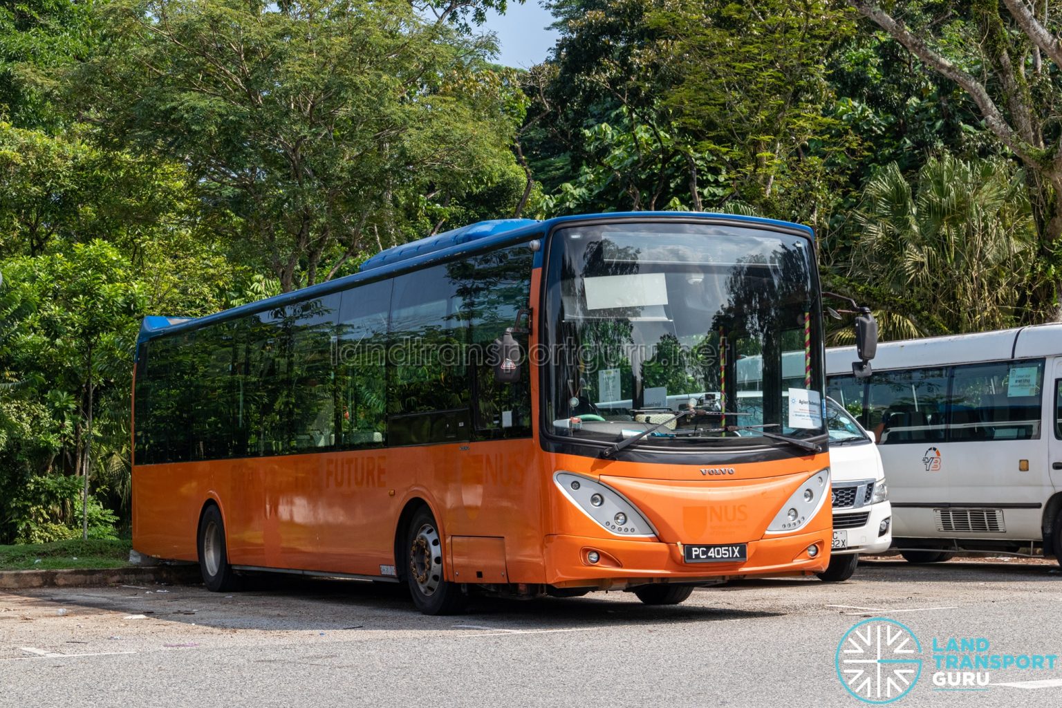 PC4051X – ComfortDelGro Bus Volvo B9L | Land Transport Guru