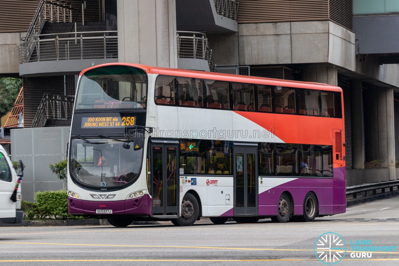 Bus 258 – SMRT Buses Volvo B9TL Wright (SG5337J) | Land Transport Guru