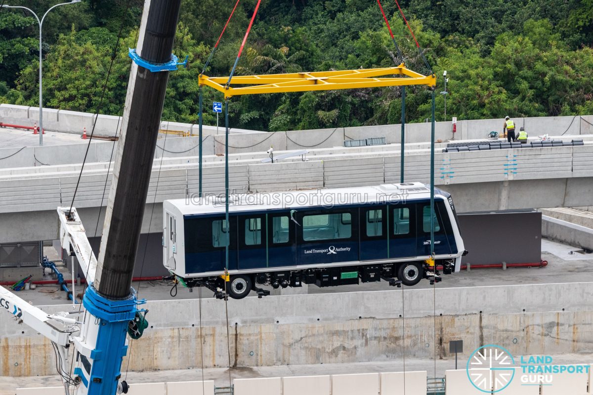 Mitsubishi Crystal Mover (C810D) | Land Transport Guru