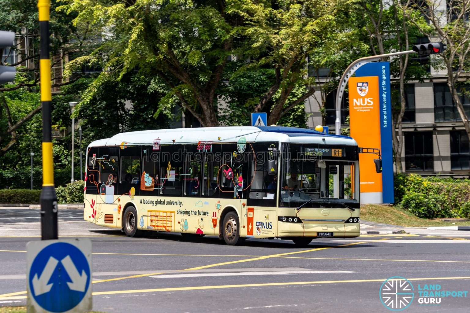 NUS ISB R1 – ComfortDelgro Bus BYD B12A03 (PD564D) | Land Transport Guru