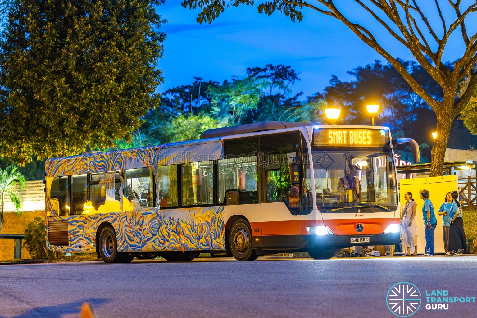SMB136C SMRT BUSES (SAW Art Bus) | Land Transport Guru
